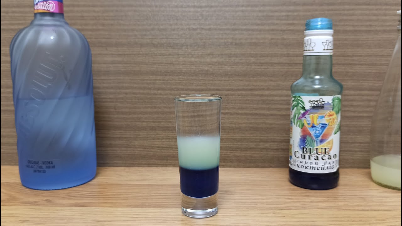 Cocktail Shot Blue Curacao Sour. How to make Cocktail Shot Blue Curacao ...