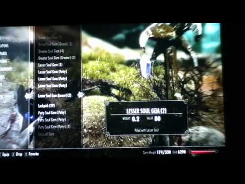 How to use soul trap spell on skyrim - YouTube