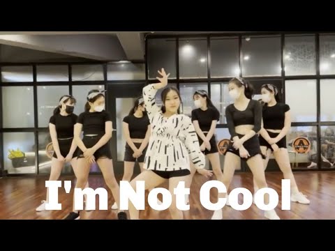 HYUNA 현아 - I'M NOT COOL 암 낫 쿨ㅣDANCE COVERㅣ방송댄스 5시부 - YouTube