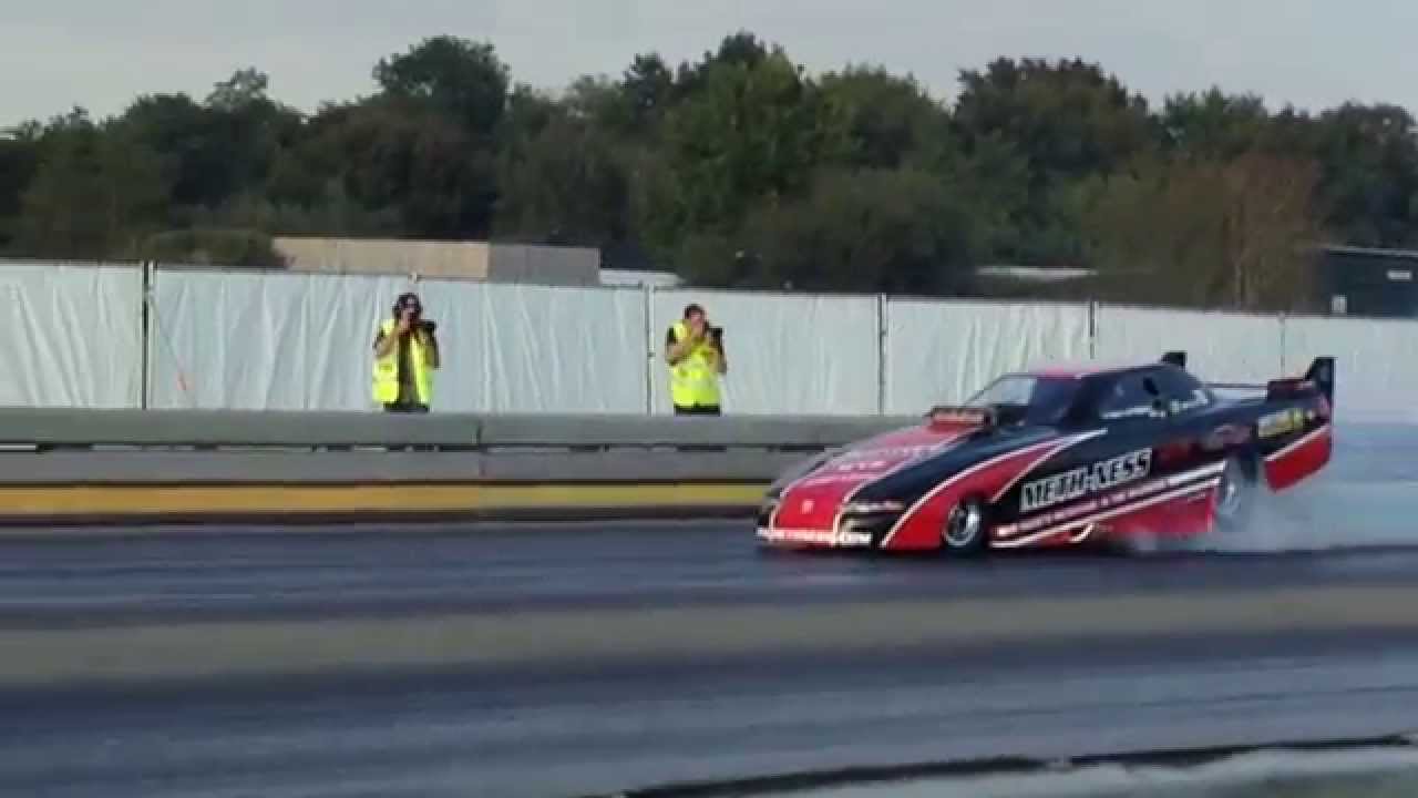 Dragster testrun, 1/4 mile 3000 BHP Methness. - YouTube