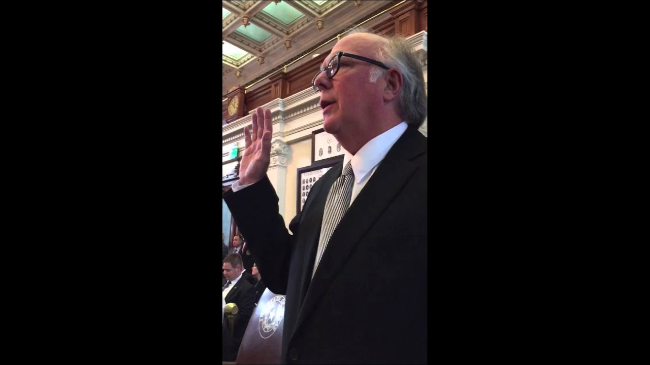 Representative Todd Hunter Sworn In - YouTube