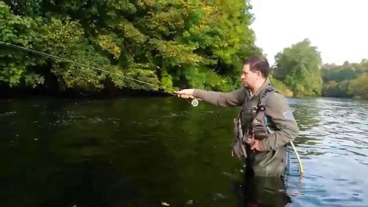 Bugging for Grayling - River Clyde, Scotland - YouTube