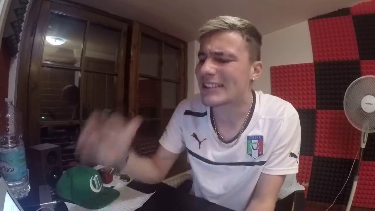 IL TRE SU RAP GOD FREESTYLE #10 - YouTube