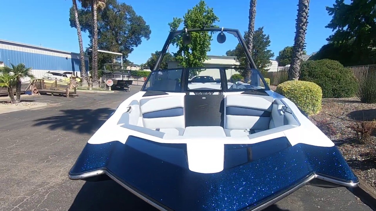 2020 Axis Wake Research A24 for sale at VS Marine Atascadero - YouTube
