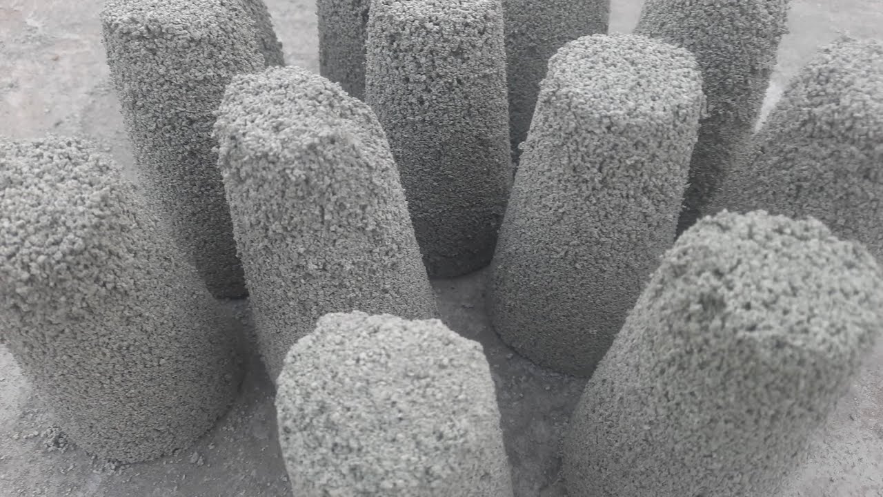 Gritty sand shapes crumbling || satisfying || @MiniAtAsmr - YouTube