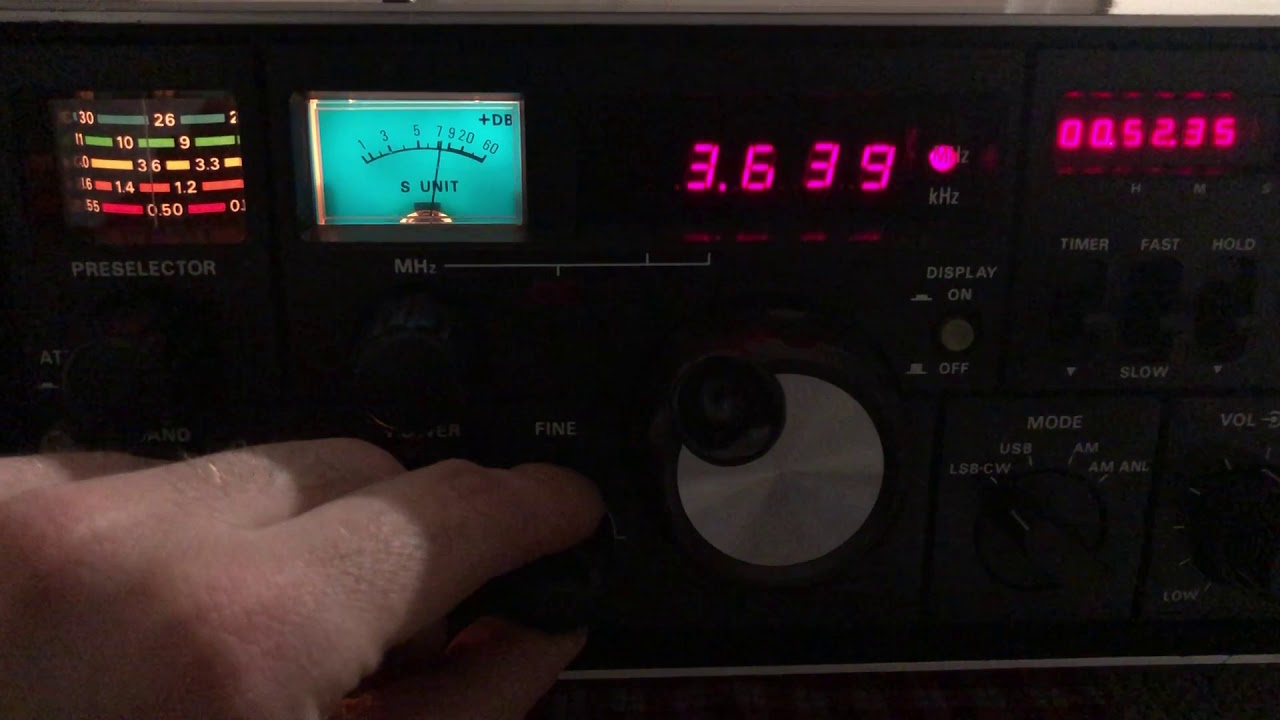 Yaesu FRG-7000 80 Meters amateur radio band reception - YouTube
