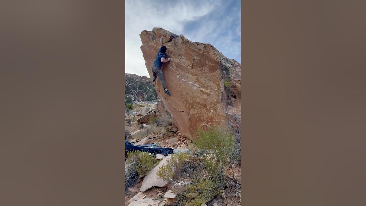 Flat of Angles V8 (7B) - Windy Canyon • Red Rock Bouldering (NV) - YouTube