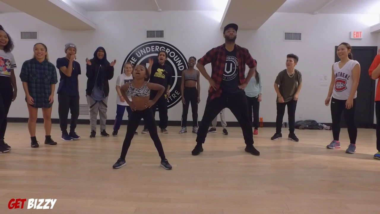 AMAZING 10 YEAR OLD DANCER! - YouTube