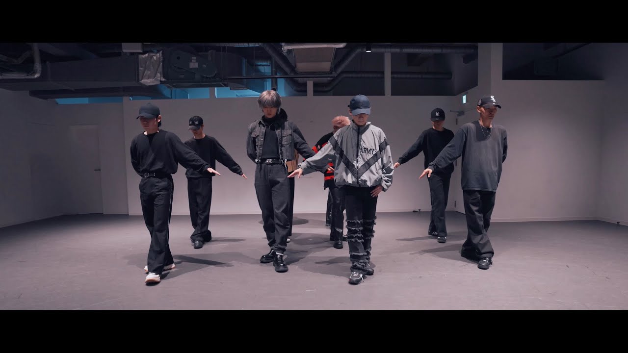 D.O.L - CRAZY CIRCUIT (Dance Practice Video) - YouTube