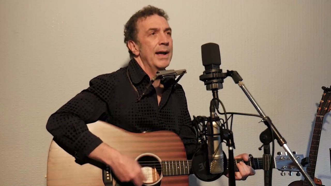 Shem Sharples - The Hopping List - solo acoustic 2020 - YouTube