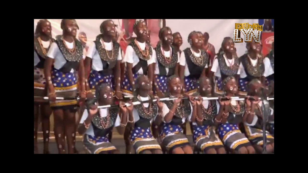 TENWEK PRIMARY PUPILS IN KENYA PERFORM A KIPSIGIS TRADITONAL SONG ...