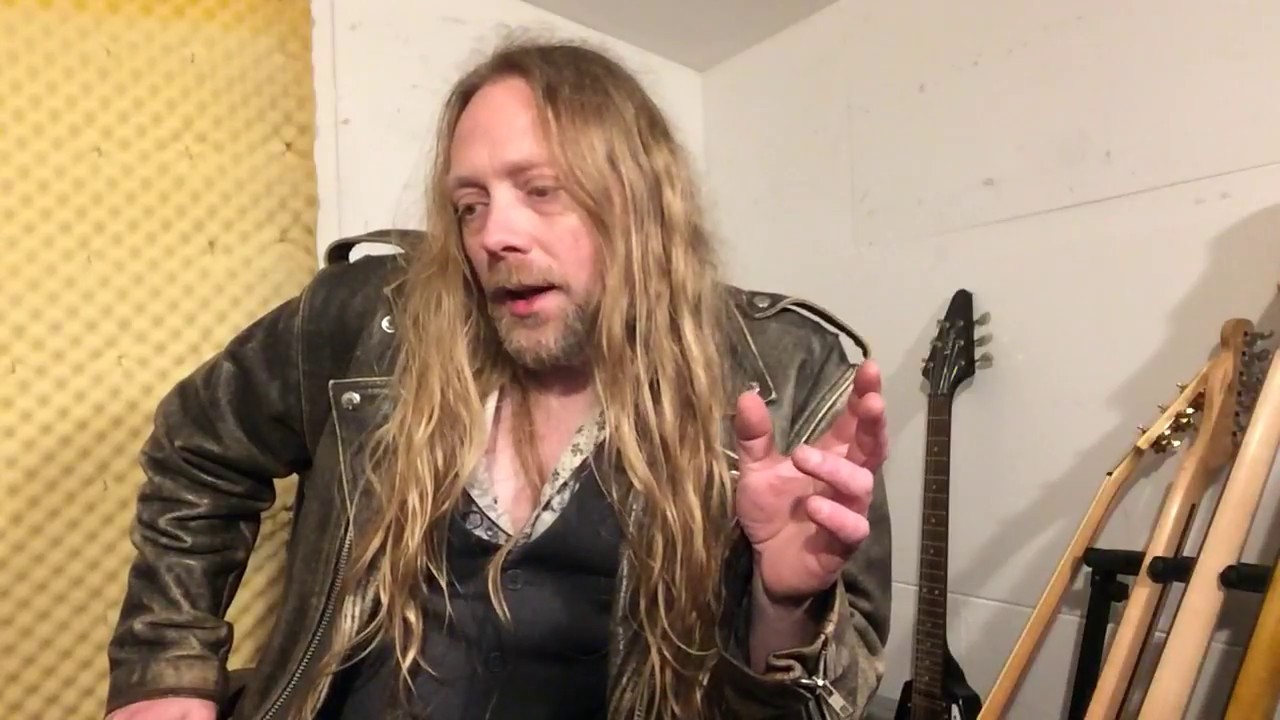 Jamie Mallender - VE10 - What really grinds my gears! - YouTube
