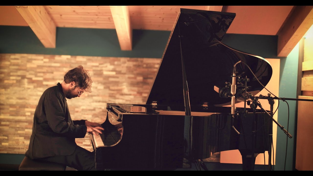 Claudio Vignali Piano Solo - Live @ Ventottoquarti Recording Studio ...