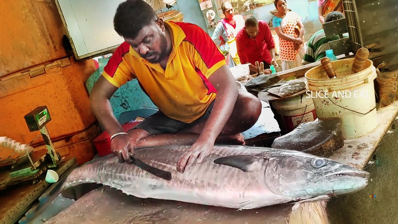 VERA LEVEL 🔥😮 VANJARAM FISH SPEED SLICE CUTTING BY VENKAT ANNA # ...