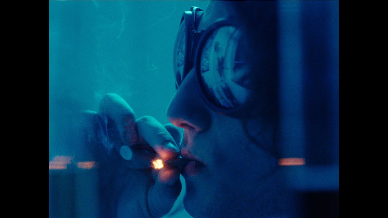 BIZAR AUDI - Nublu Crystals - YouTube
