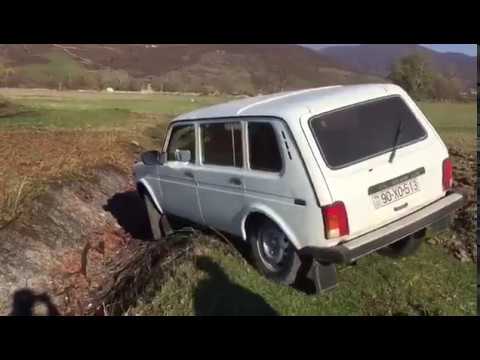 Niva ilə tarlada drift