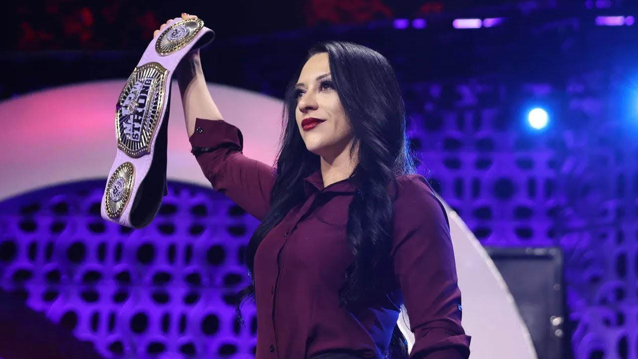 Stephanie Vaquer Challenges Mercedes Mone For TBS Title on AEW Dynamite ...