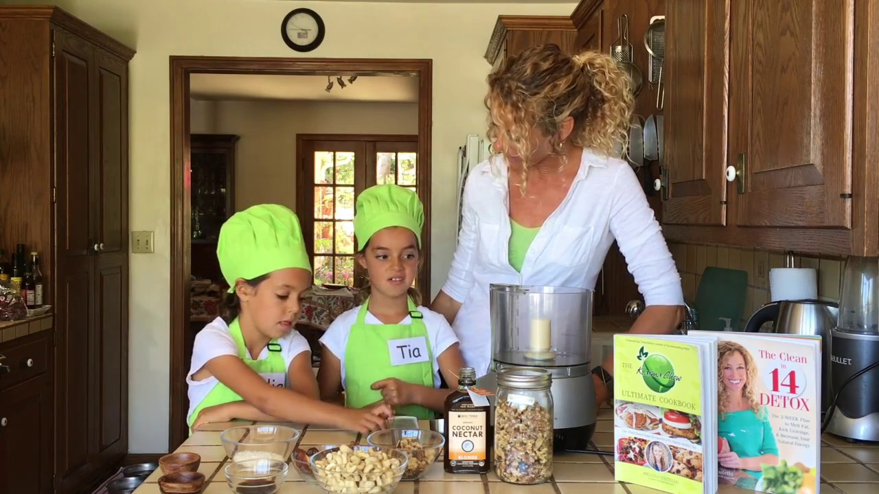 Raw Donut Holes with Melissa Costello - Tia & Talia's Tasty Treats ...