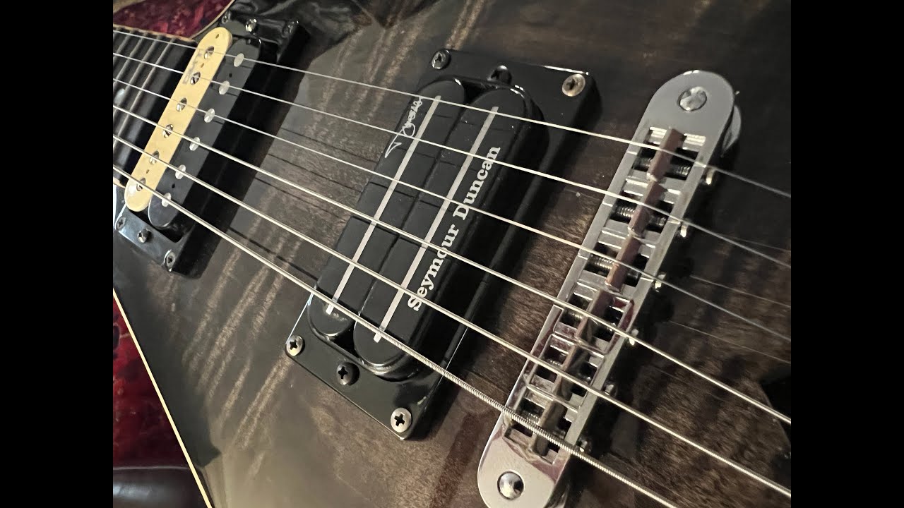 USA Dean V with Seymour Duncan SH-13 Dimebucker bridge pickup - YouTube