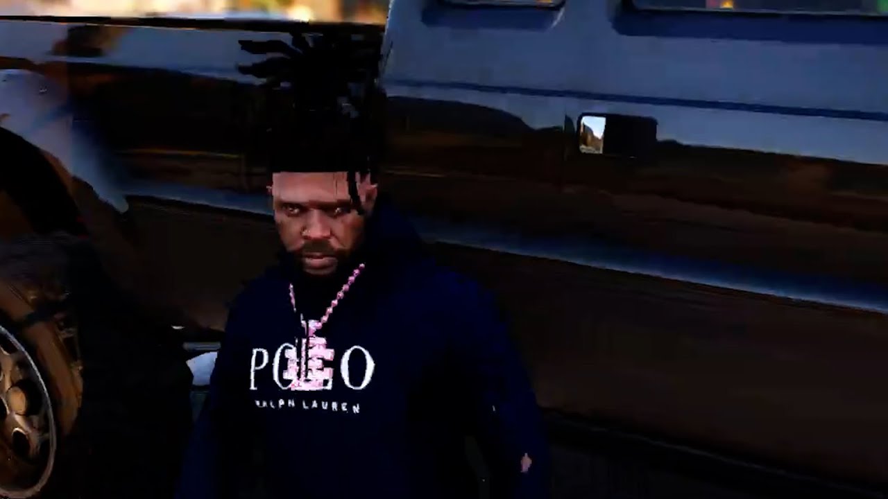 Running from the police in GTA 5 RP | Diverse Roleplay (DVRP) - YouTube