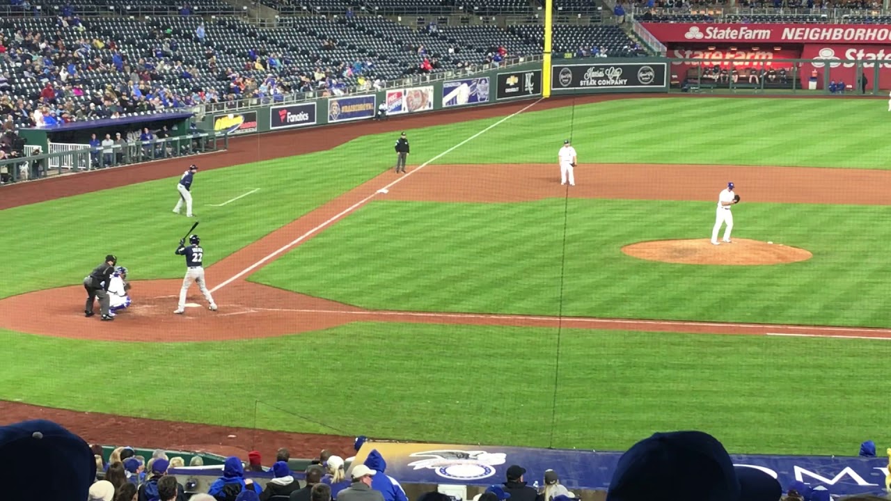 Eric Stout Major League Baseball Debut: April 25th 2018: Royals/Brewers ...