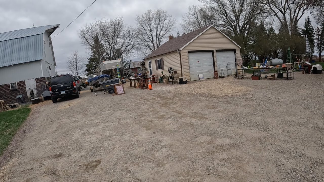 Small Town Garage Sales For The Win! - YouTube