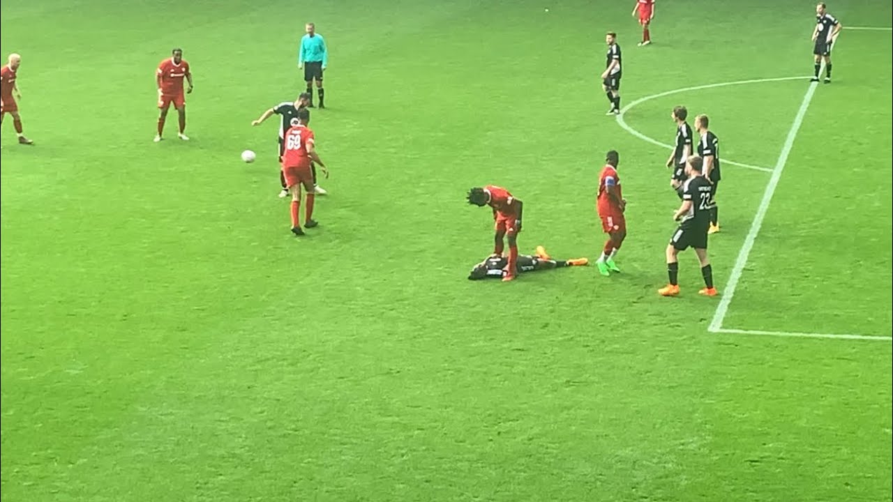 Sidemen FC vs YouTube All Stars Football Match Vlog(ish) - YouTube