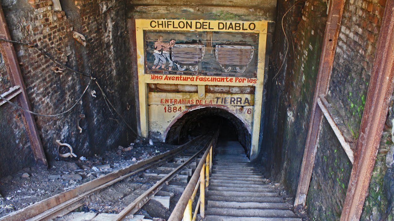 «El Chiflón del Diablo» - YouTube