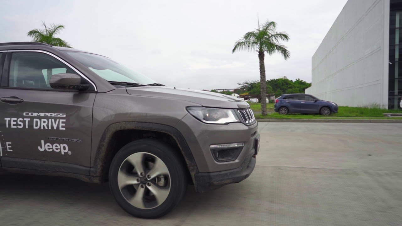 Parking Jeep Santa María - YouTube