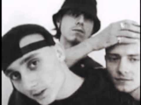 Magik Solo - Nowiny (Paktofonika Squad) - YouTube