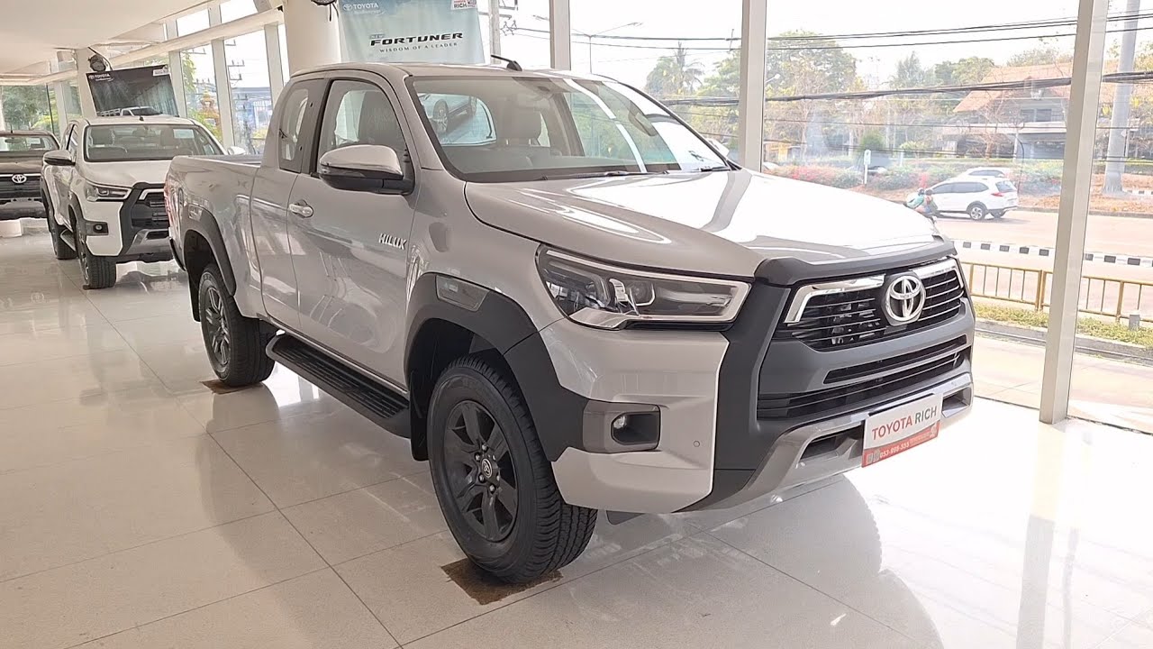 หล่อสุดๆคุ้มสุดๆน่าใช้สุดๆ พาชม 2025 Toyota Hilux Revo PreRunner C-Cab ...