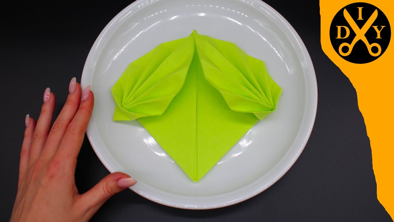 How to fold a leaf with napkins DIY Decor spring & Easter - YouTube