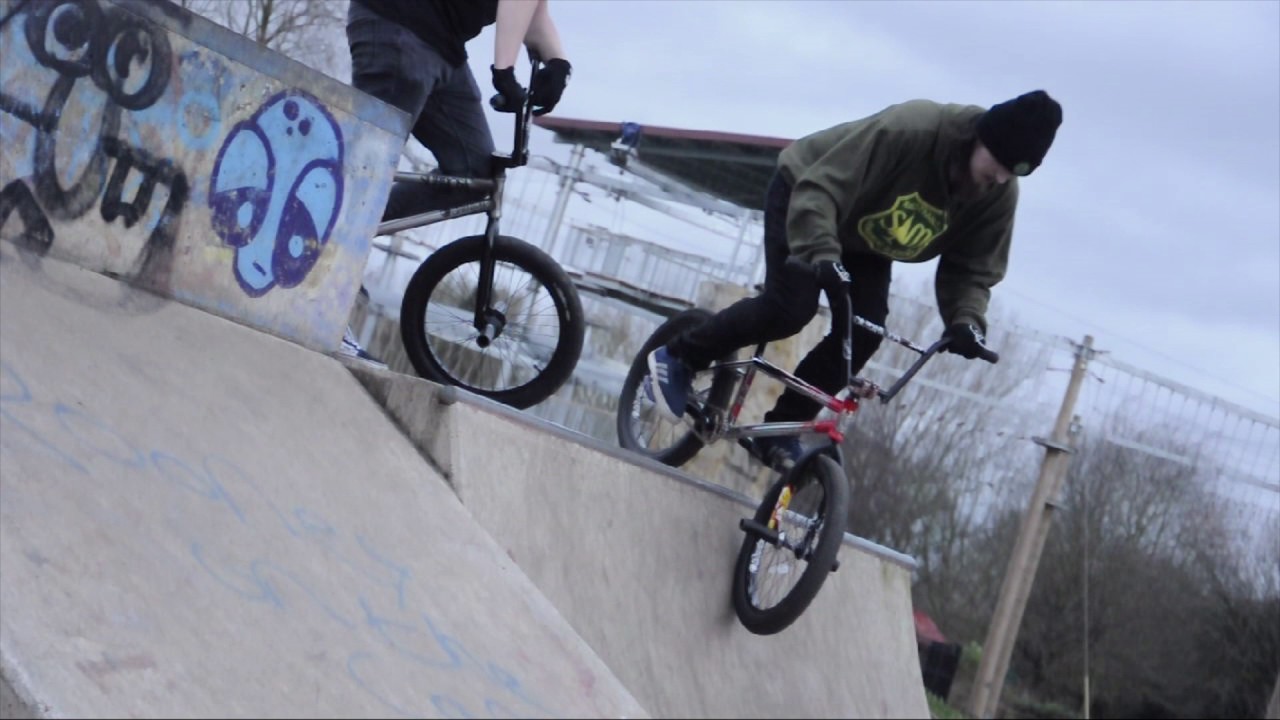 BMX Riders - Lighting and Video Technology - YouTube