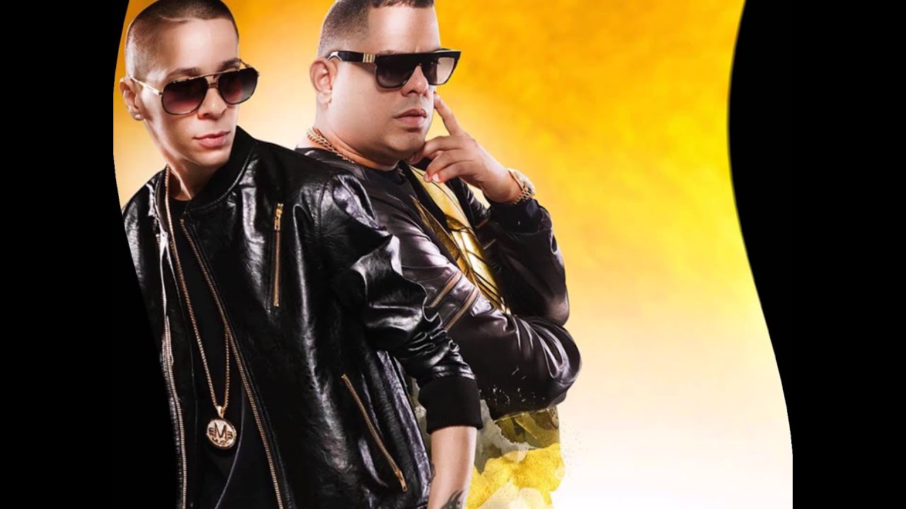 Un Beso (Remix To The Remix) Baby Rasta & Gringo Ft Plan B y Maluma ...