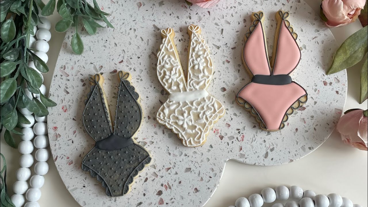 Vintage inspired lingerie cookies 3 ways | Valentine Cookie Decorating ...