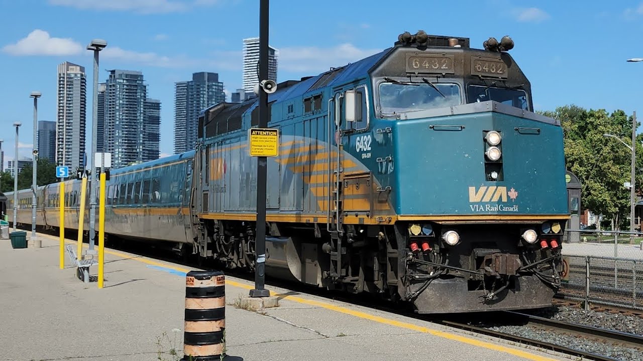 (3476) VIA 83 - 6432 At Mimico - YouTube