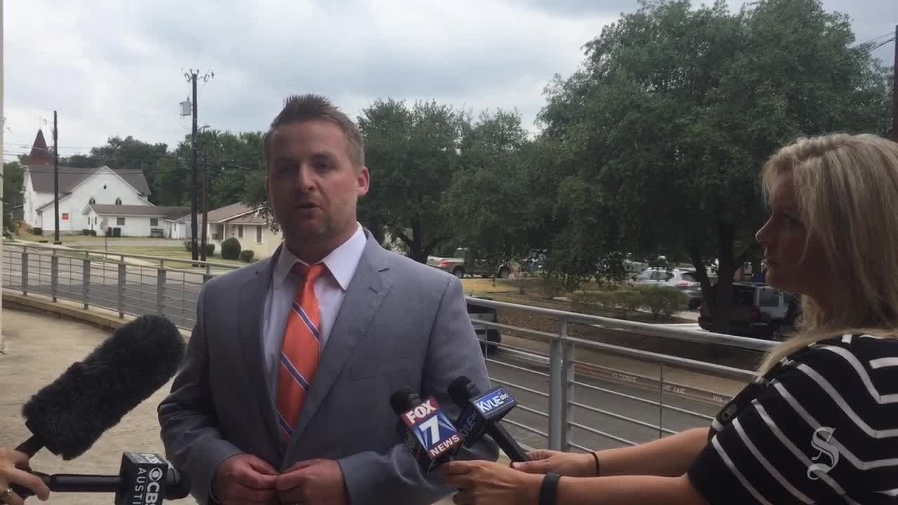 Kelley supporter Jake Brydon criticizes Cedar Park police - YouTube