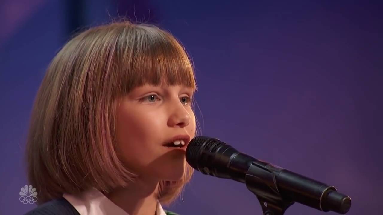 Grace VanderWaal Howie’s Golden Buzzer Auditions Week 2 America's Got ...