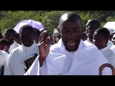 THE AFRICAN APOSTOLIC CHURCH (REV RUSIKE @Guvambwa) - YouTube