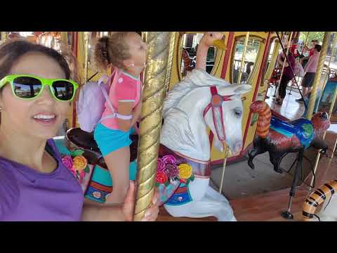 Gia visiting Kansas city zoo carousel 🎠 video 2 - YouTube