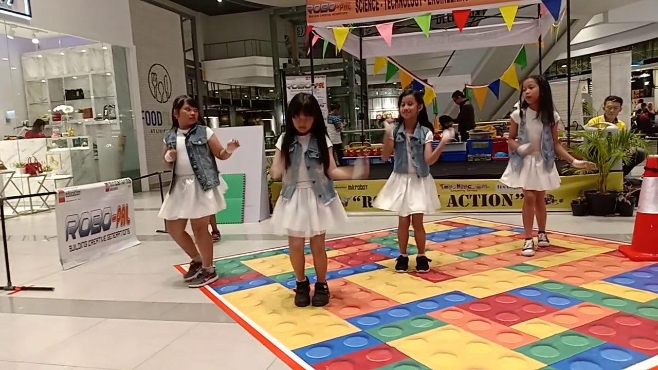 Trolls dance - cant stop the felling dance - kids dance - YouTube