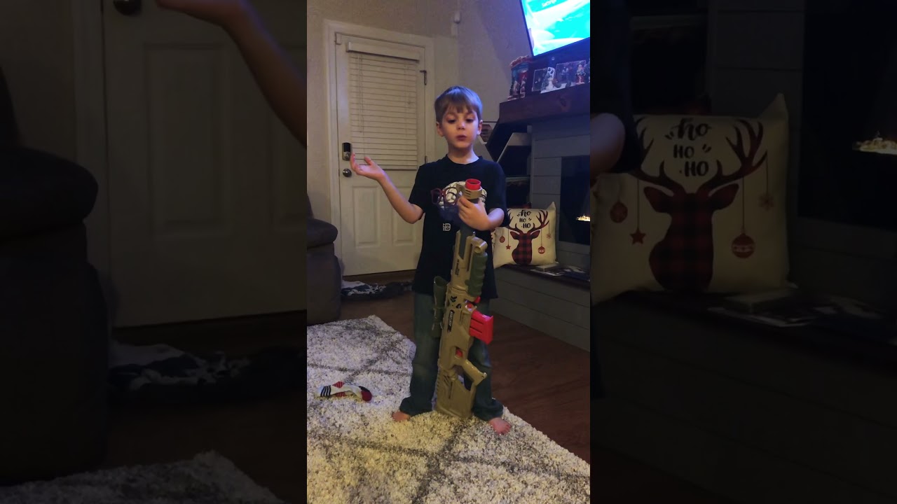 Huntsman 50 Toy Gun - YouTube