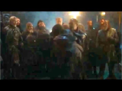 Jon Snow Şehit Edilişi  North Remembers