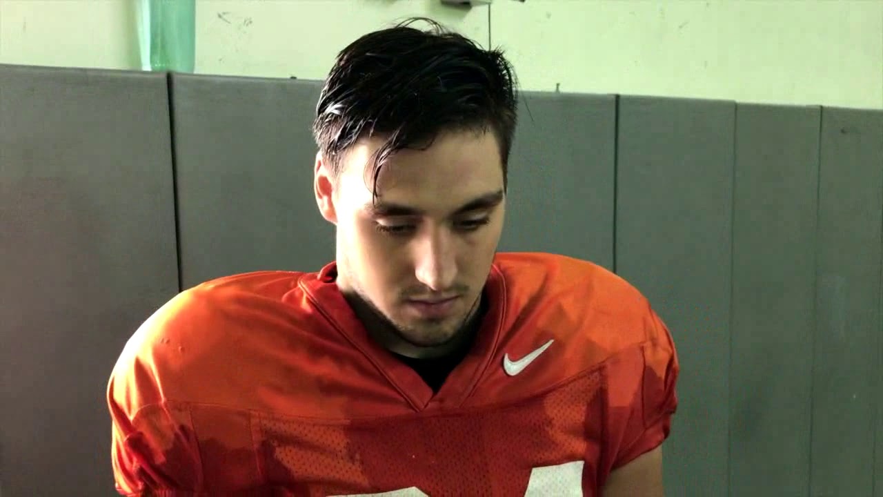 Beavers football: Ryan Nall on Jake Luton injury - YouTube