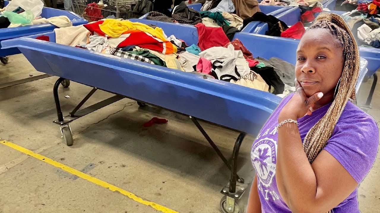This STRESSES Me Out At The GOODWILL BINS.. - YouTube
