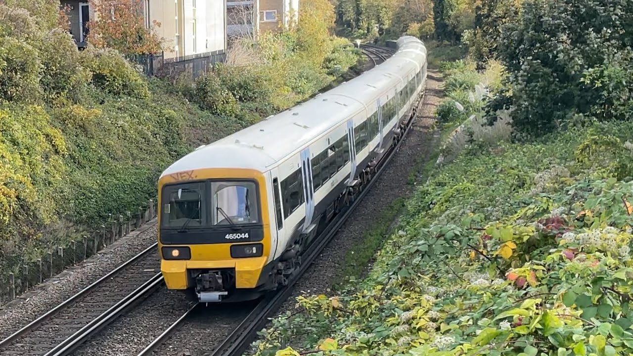 707014 + 707022 & 465044 + 465194 Saturday 1st November 2025 - YouTube