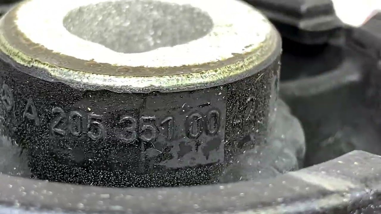 A2053510042, A 205 351 00 42 Подушка заднего подрамника передняя ...