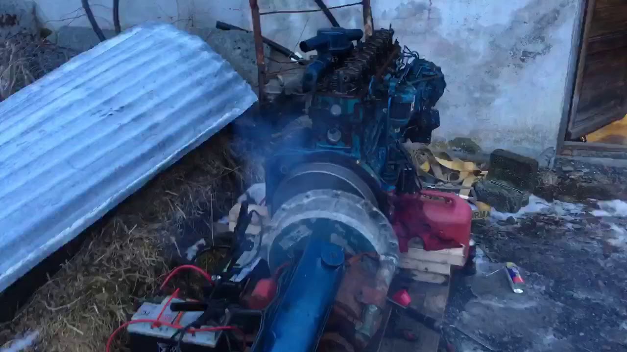Ford 2725E - YouTube