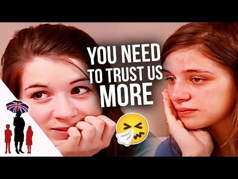 Supernanny helps Father Have Emotional Chat With Teenage Daughters!