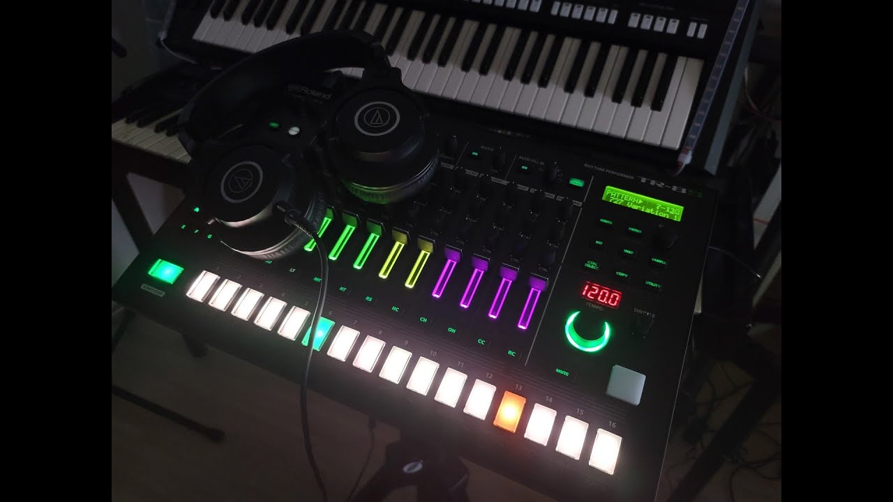 [EDM] BLADE - TR-8S / TD-3 / MS-1 - YouTube